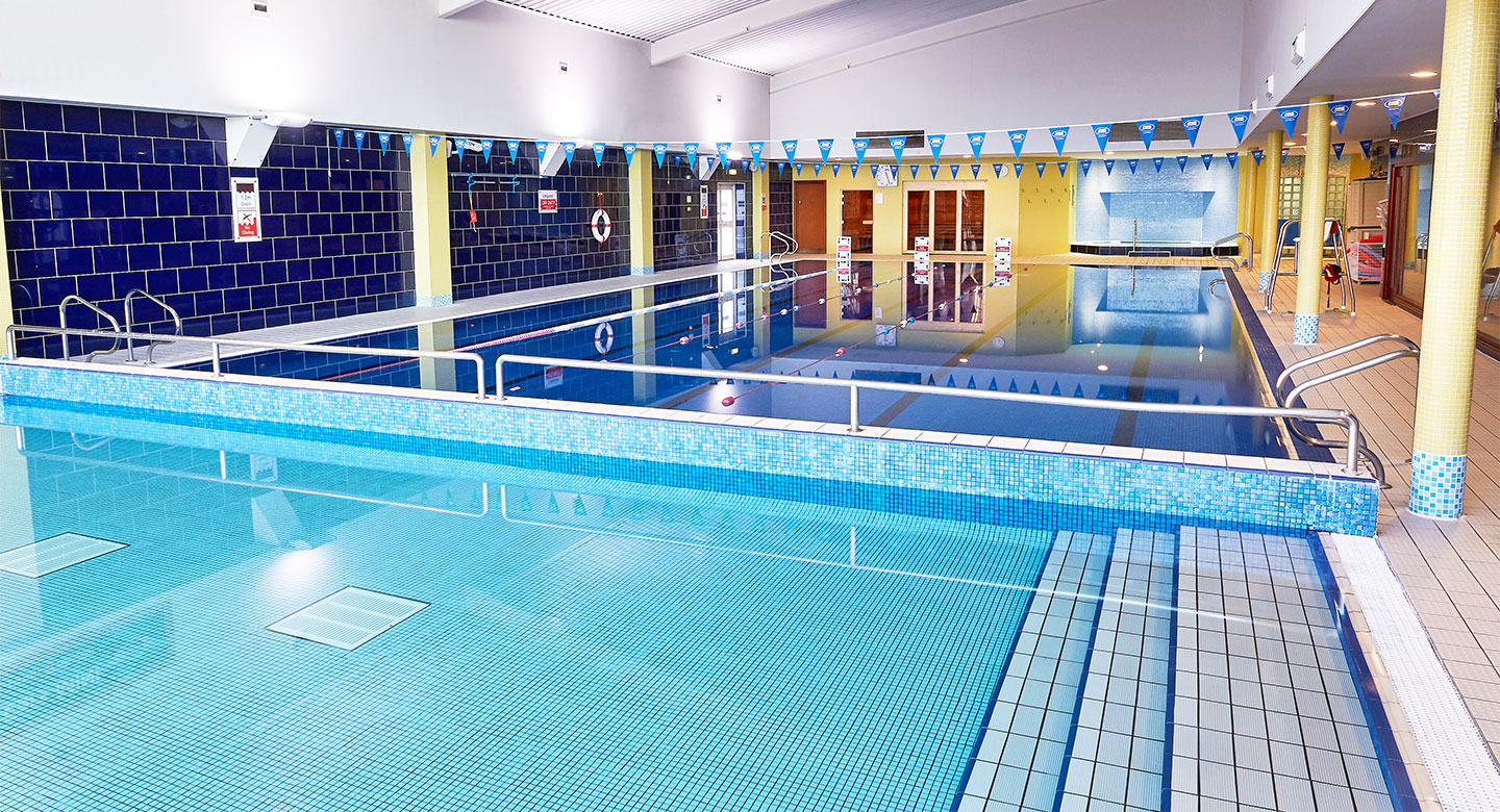 Swimming Pools in Luton | Luton Spa | David Lloyd Clubs